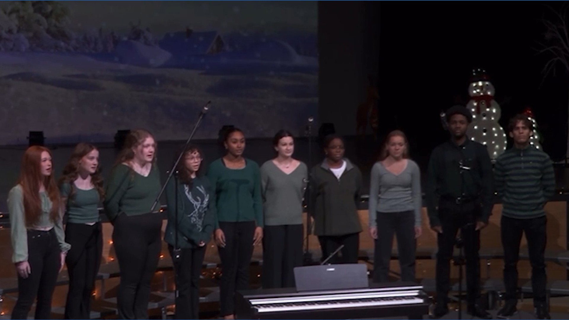 As Trump's deadline for a cap on credit card rates looms, banks have ...