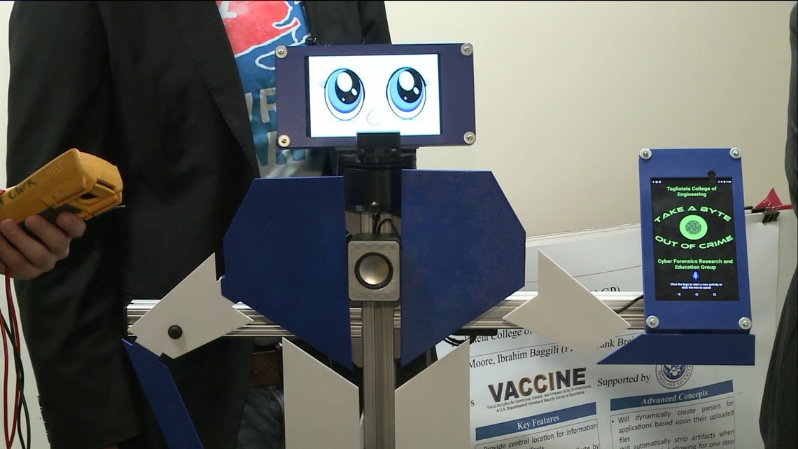Ada the robot is here to teach University of New Haven students about ...