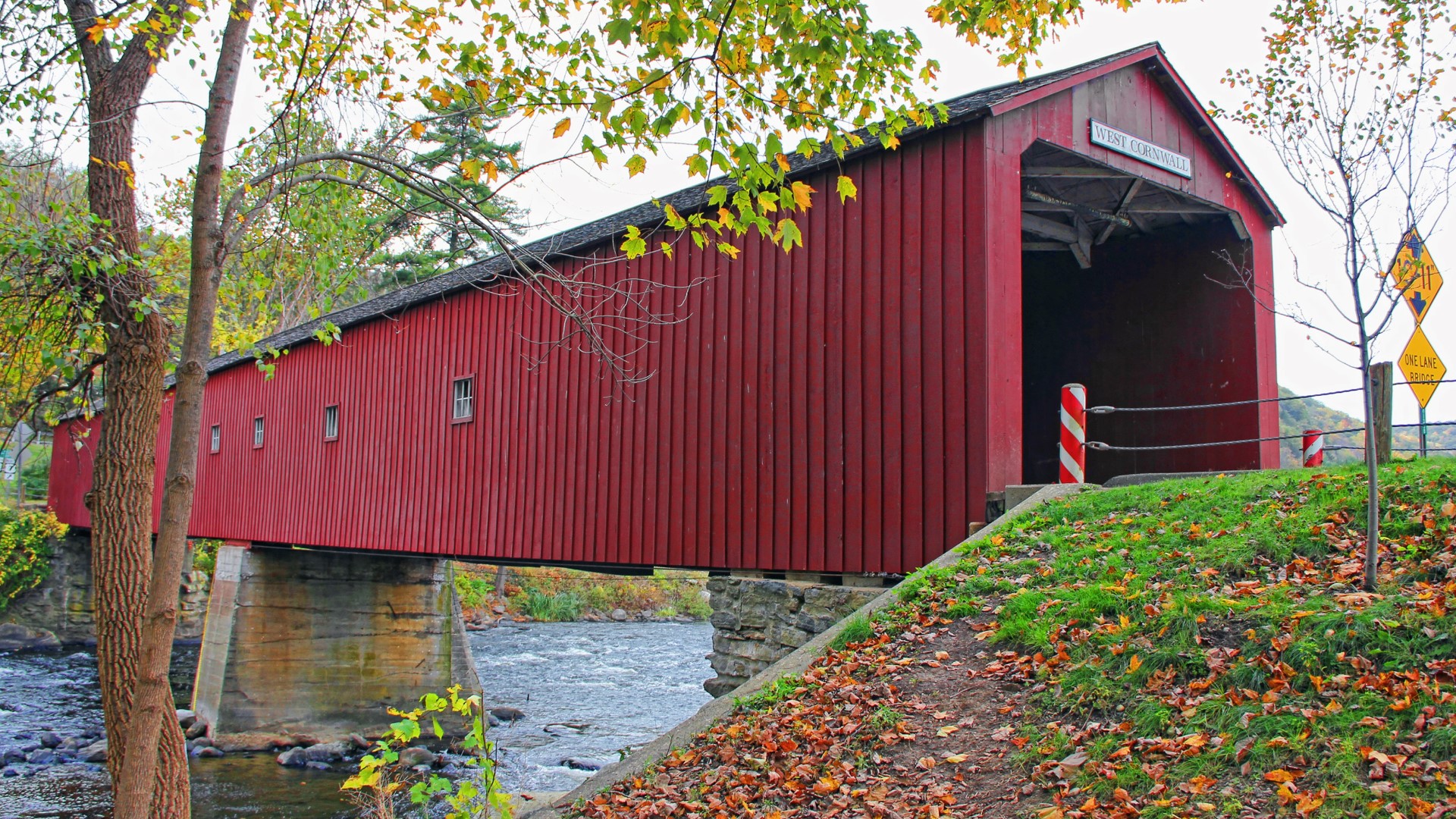 Historic covered bridge in Connecticut reopens | fox61.com