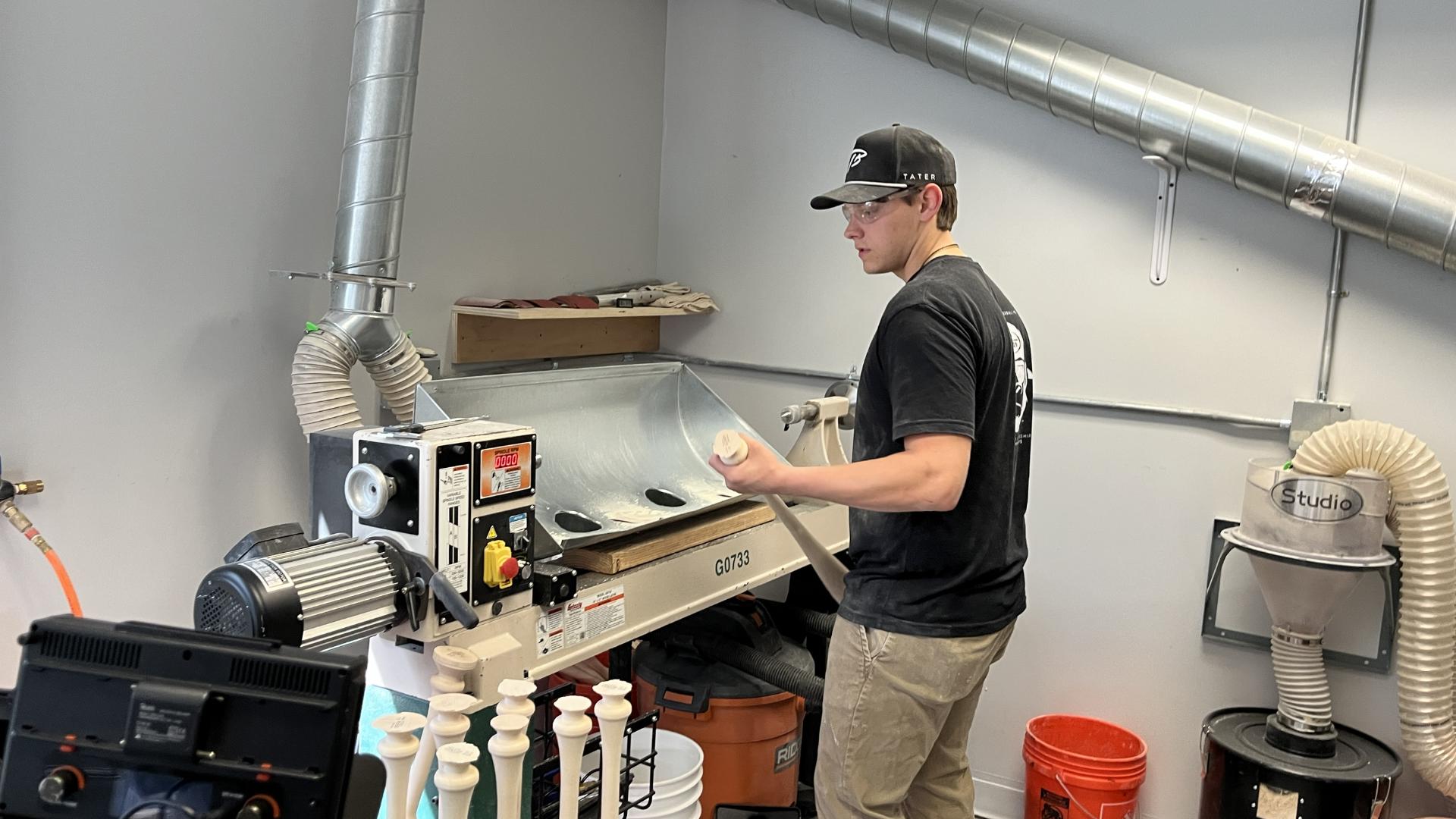 In the baseball bat-making business, Cheshire, Conn. is a 'sweet spot ...