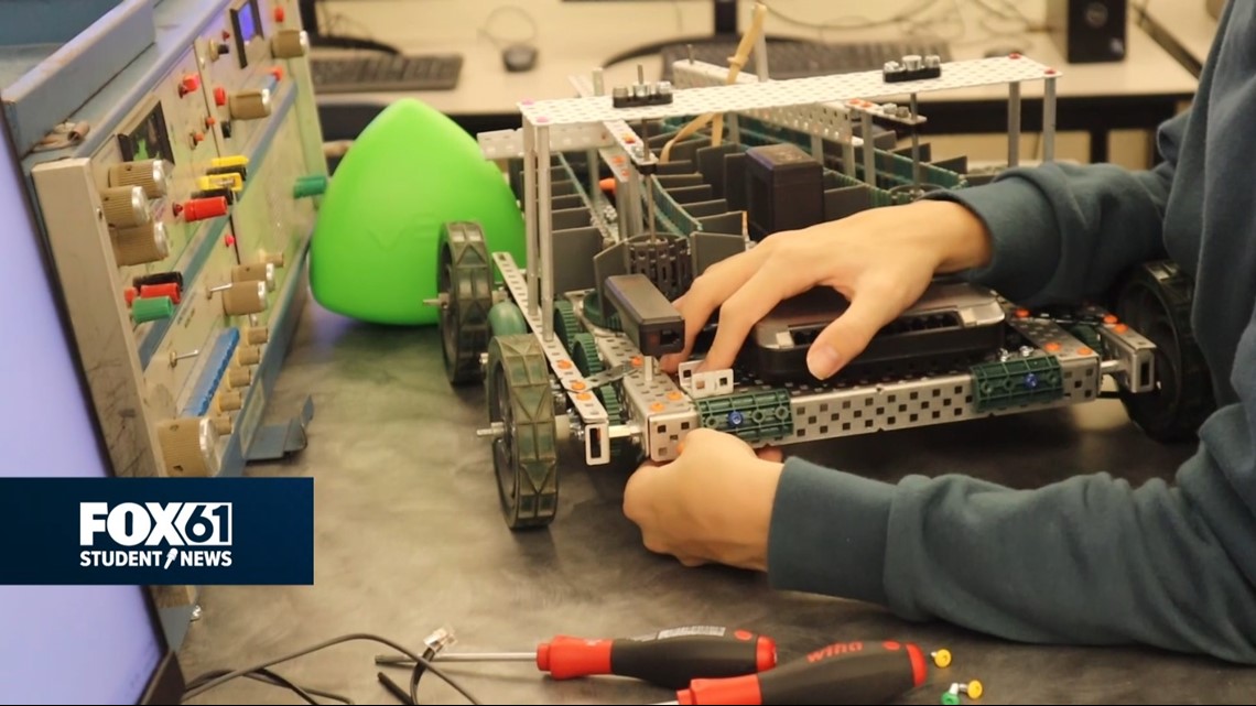Robotics gear up for a new season at Hall | fox61.com