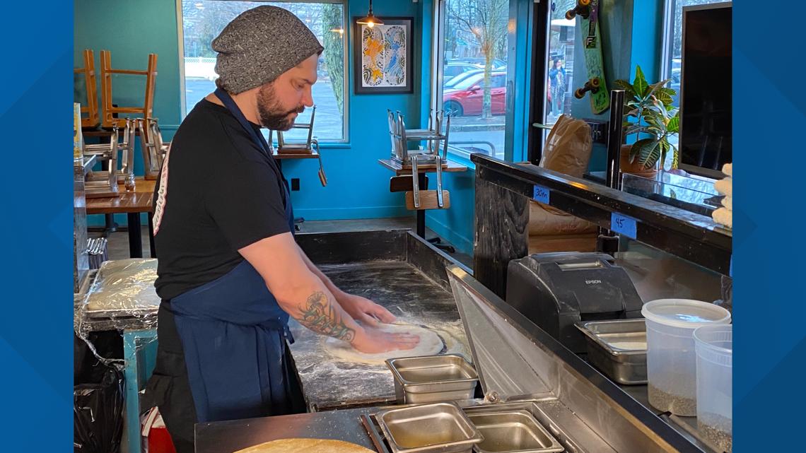 Connecticut businesses prepare for busy NFL Wild Card Weekend | fox61.com