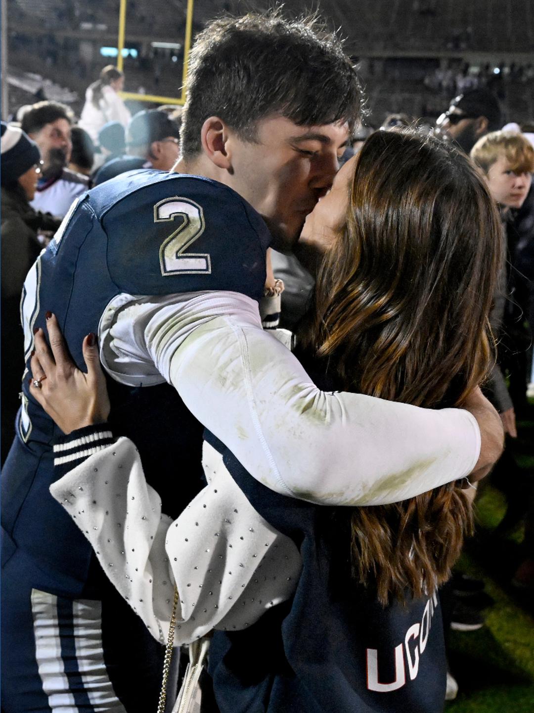 UConn football QB Joe Fagnano deserves more recognition for historic ...