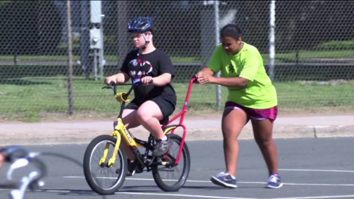 Helping people with disabilities learn to ride a bike | fox61.com