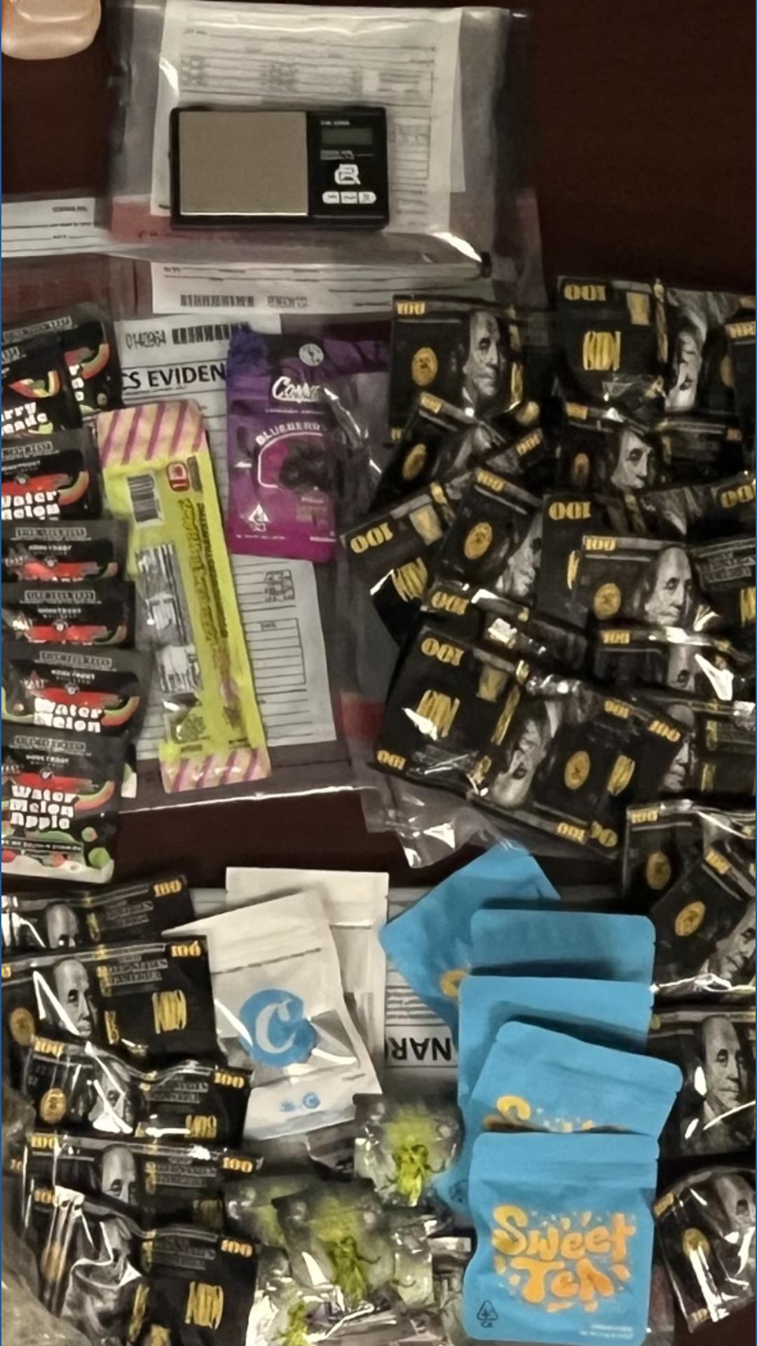 Connecticut smoke shop busted with kilogram of marijuana, police say ...
