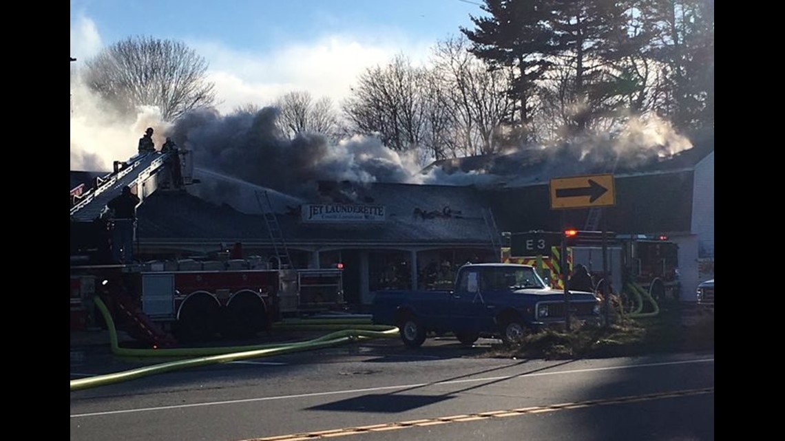 Crews fight Westbrook fire at commercial building | fox61.com