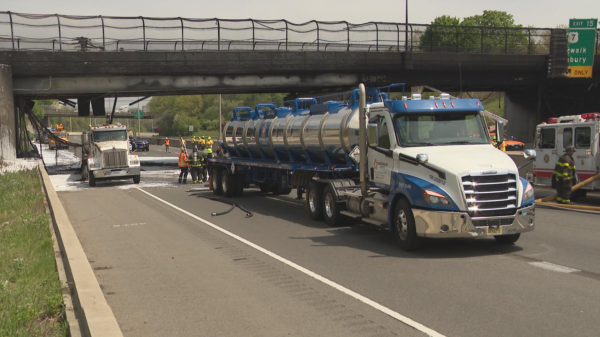 Tanker fire closes part of I-95 in Connecticut | fox61.com