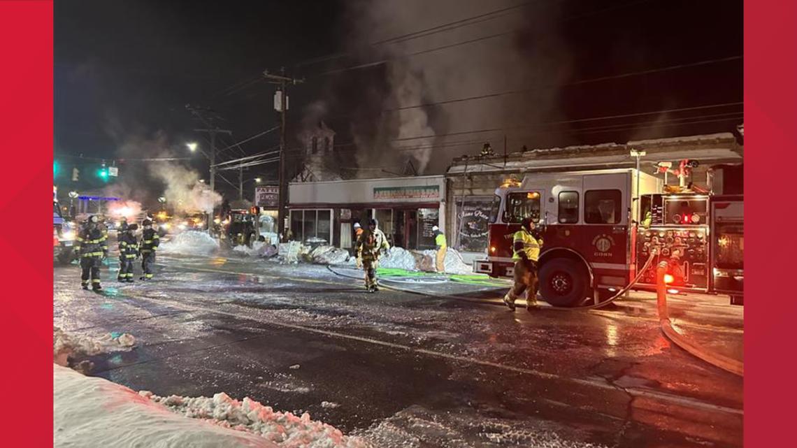 Crews battle fire at Thomaston restaurant; multiple businesses ...