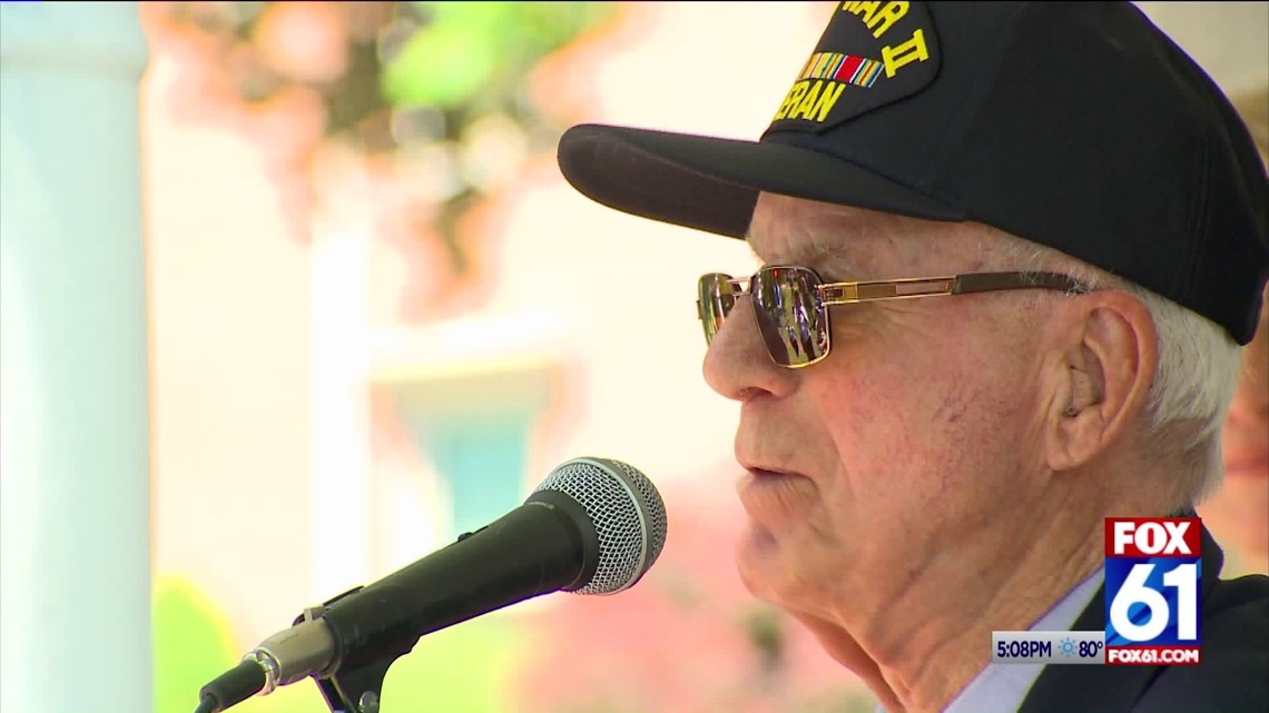 WWII Veteran honored with key to Middletown on Memorial Day | fox61.com