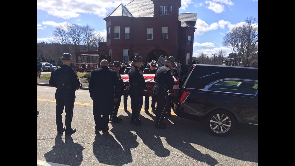 Funeral procession honoring fallen state trooper arrives in East ...