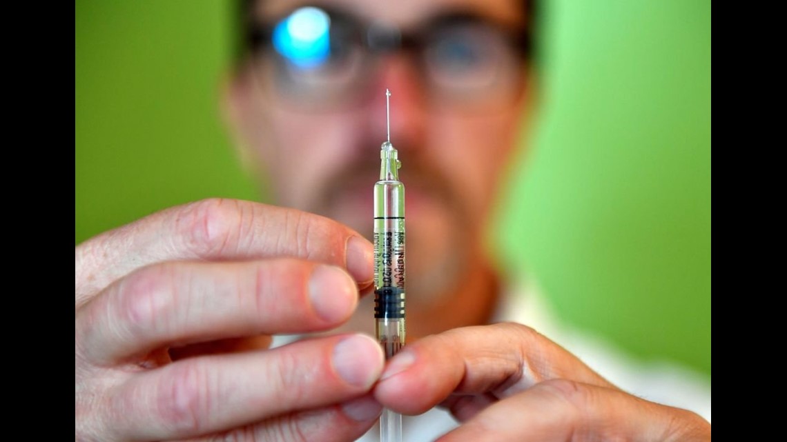 Researchers work to create universal flu vaccine | fox61.com