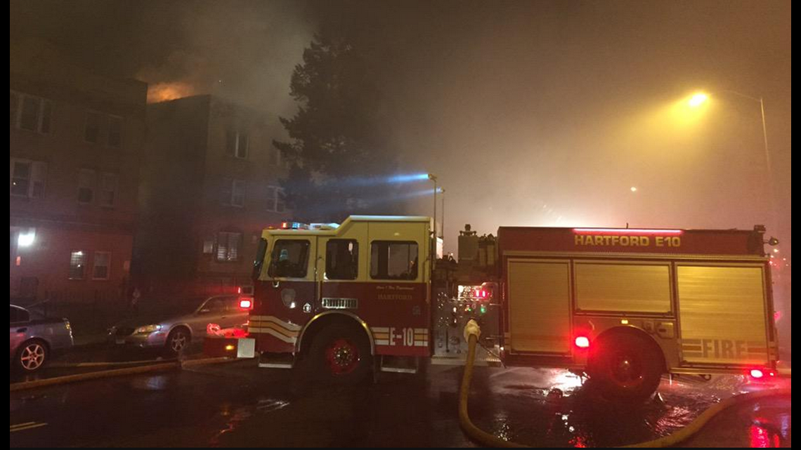 Massive fire in Hartford leaves 2 injured, 70 homeless | fox61.com