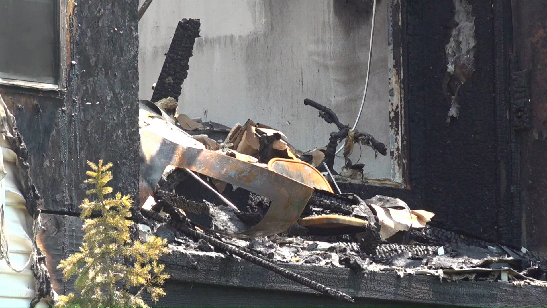 Residents escorted by fire marshal to retrieve belongings after Danbury ...