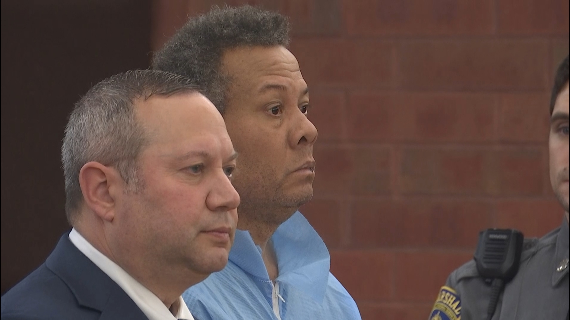 Judge in Hartford sets bond of man accused of murdering his father ...