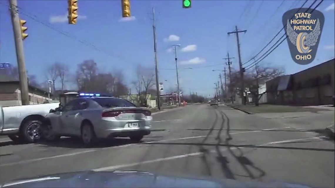 VIDEO: Stolen vehicle rams several Ohio State Highway Patrol cruisers ...