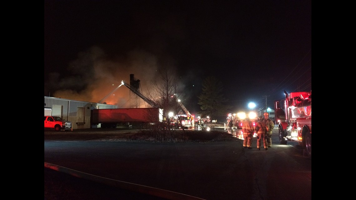 Massive blaze reignites in Yankee Casting building in Enfield hours ...