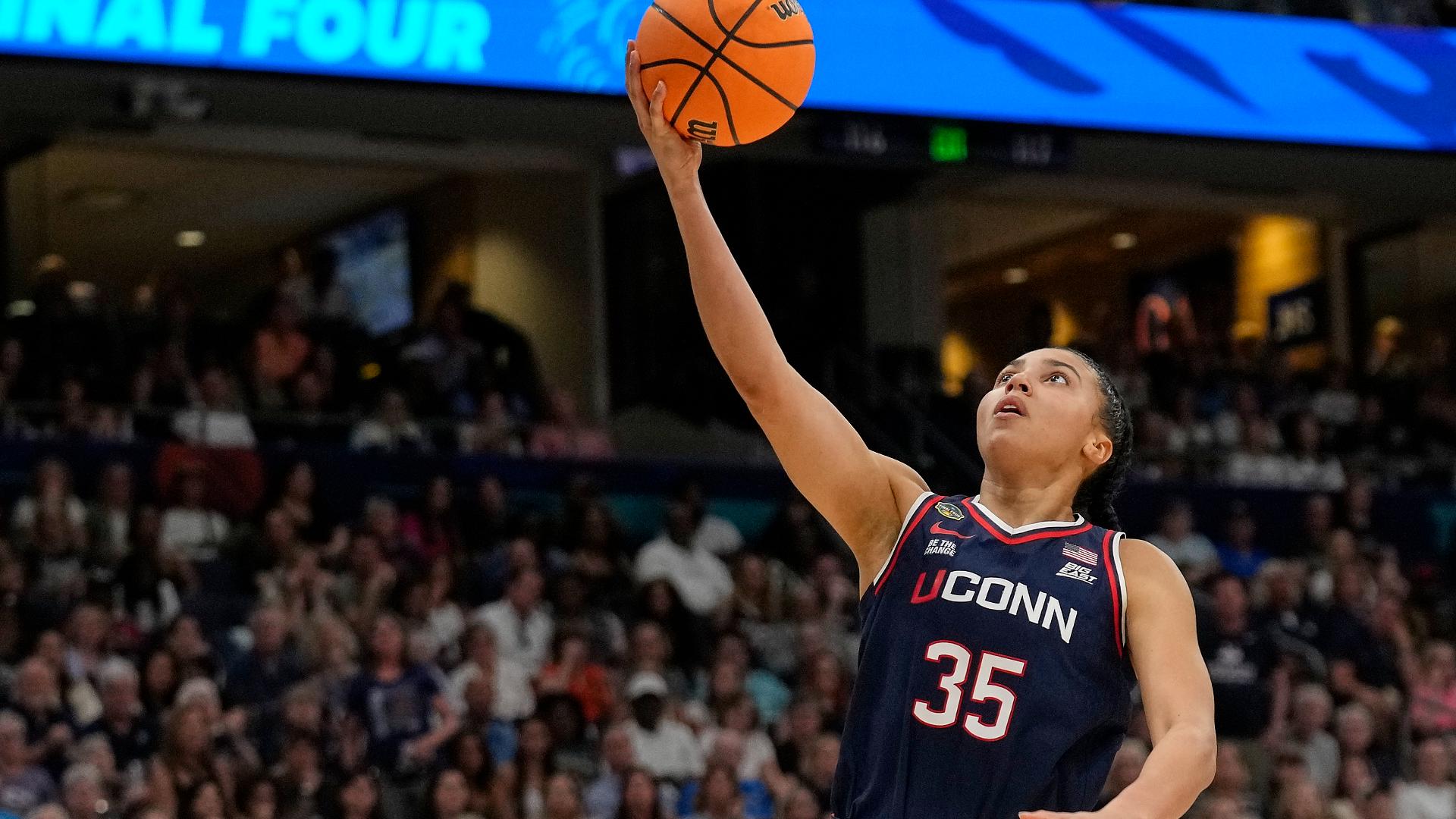 Geno’s dozen! | UConn women win 12th national championship | fox61.com