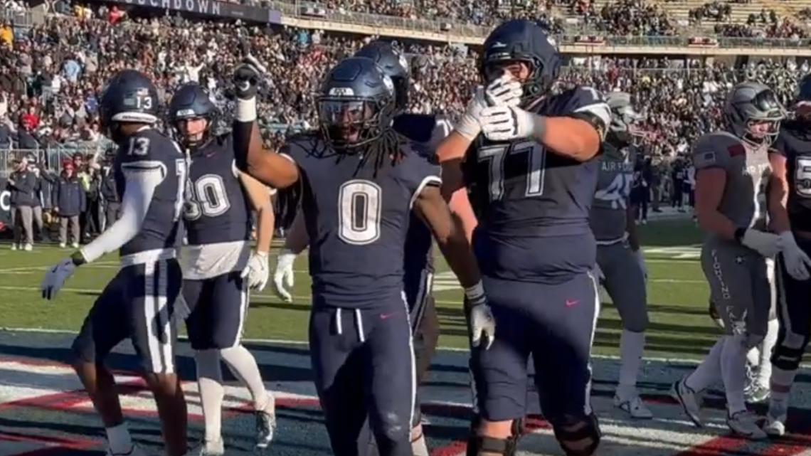Edwards’ brilliant second half leads UConn football past Air Force 26 ...