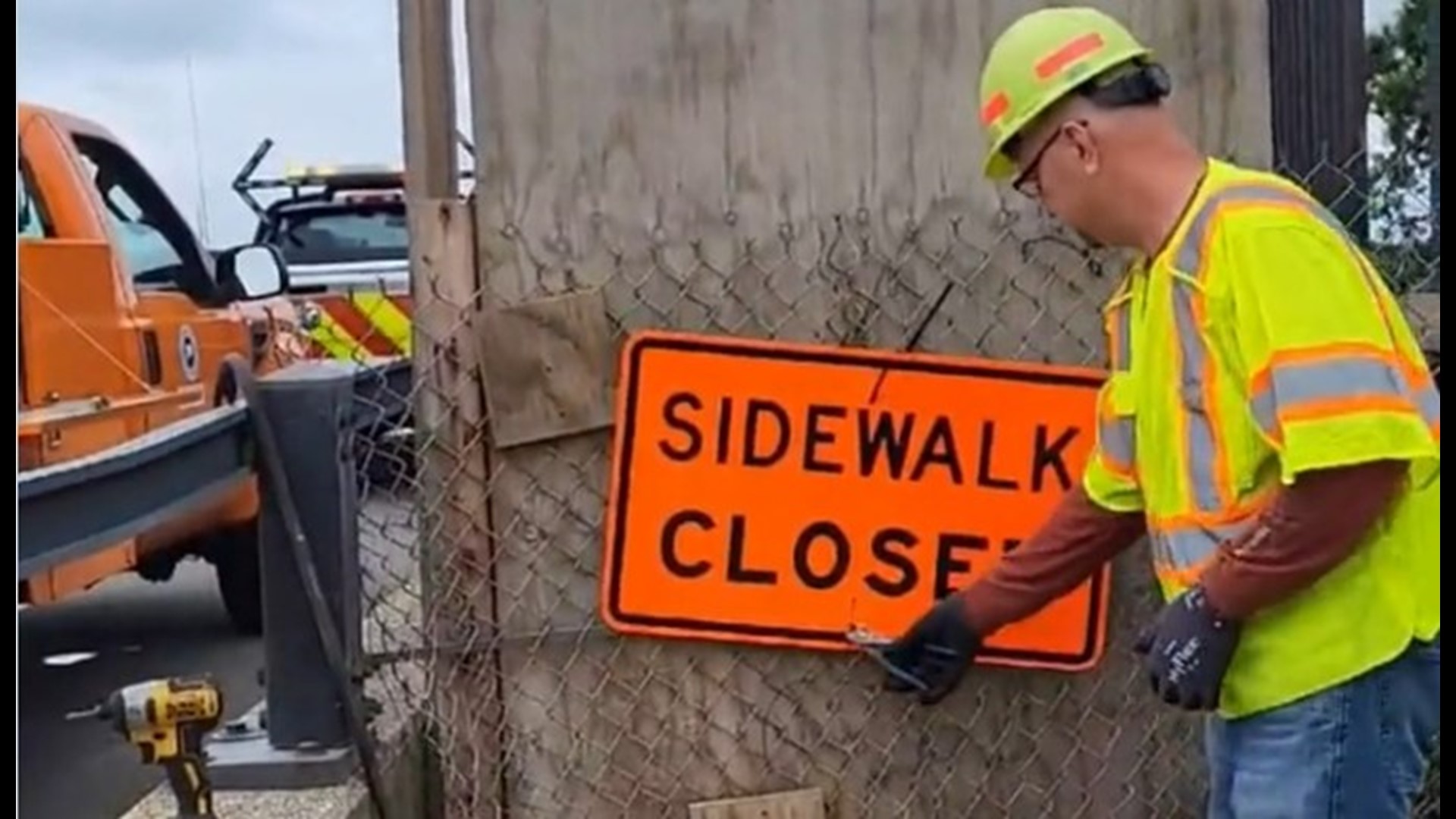 Pedestrian walkway over Gold Star Bridge reopens | fox61.com
