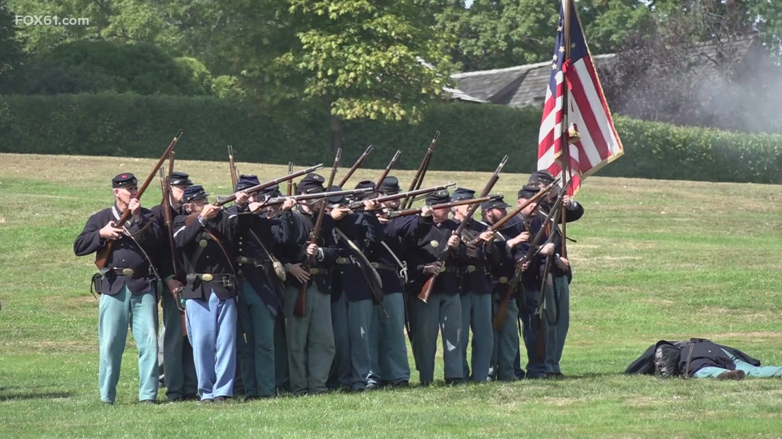 CT Civil War reenactment in Wickham Park highlights haunting historical ...