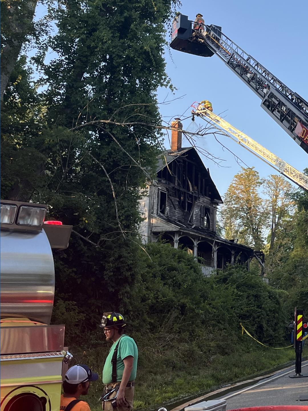 Investigation follows Killingly house fire death | fox61.com