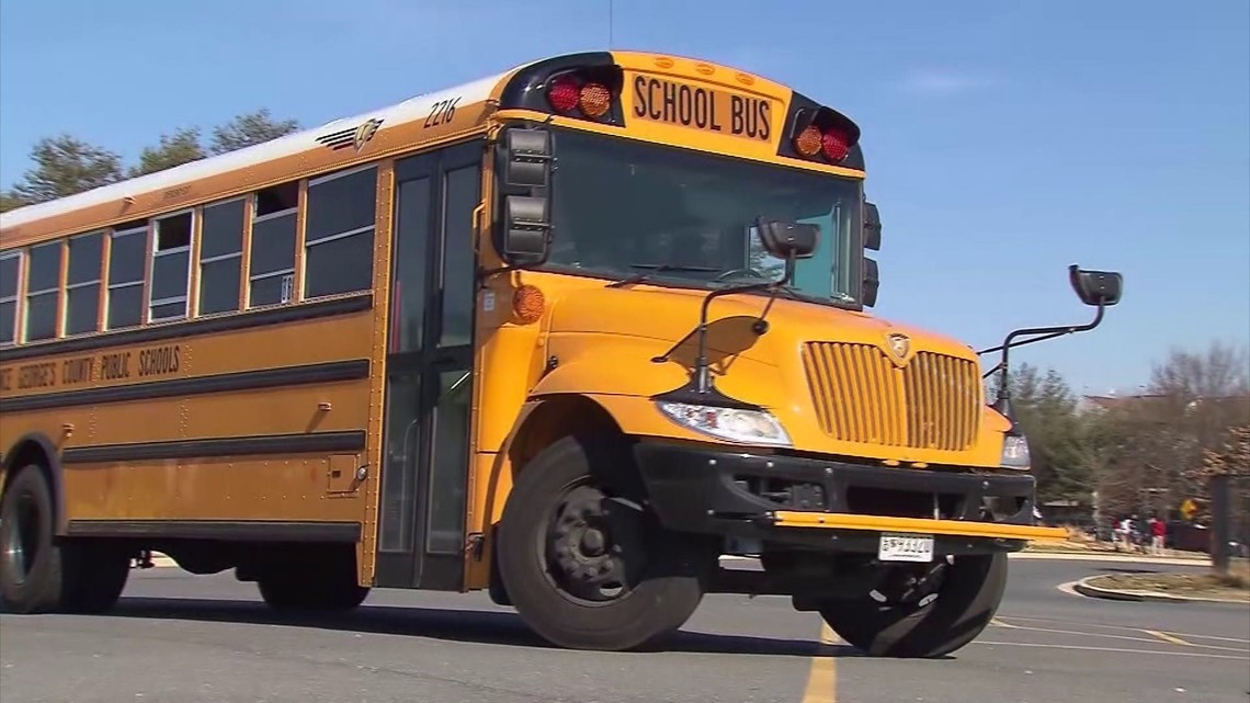 Driver killed and seven children hurt in Mississippi school bus crash ...