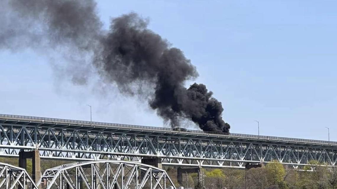 Tanker truck fire shuts down I-95 in southeastern Connecticut | fox61.com