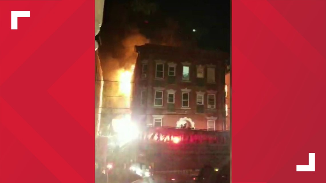 Fire burns building on Hartford's Bond Street | fox61.com