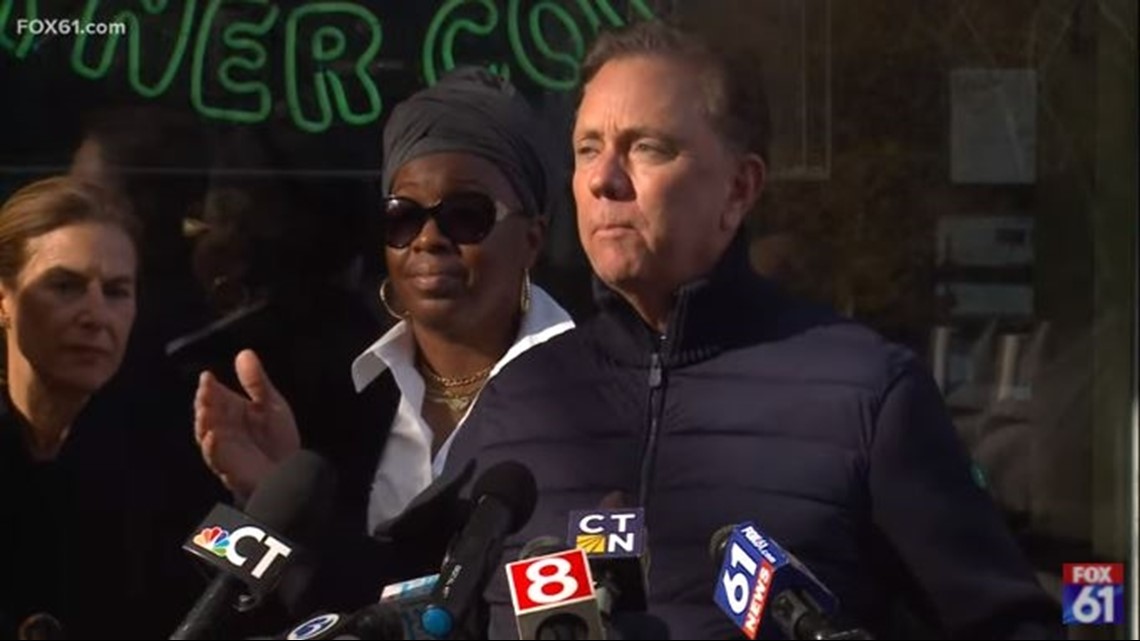 CT's new paid family leave program accepting applications: Lamont ...