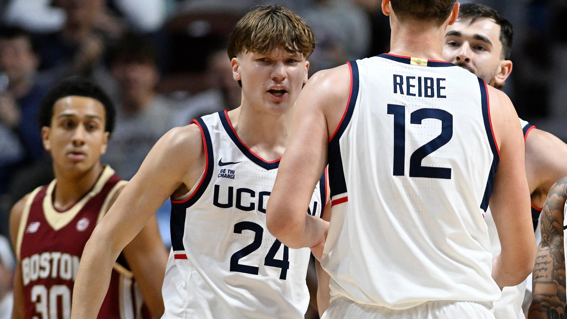 Top UConn freshman Braylon Mullins out 6 weeks with ankle injury ...