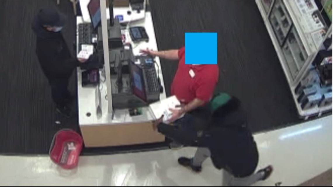 Connecticut thieves stole iPads from Target store: Police | fox61.com