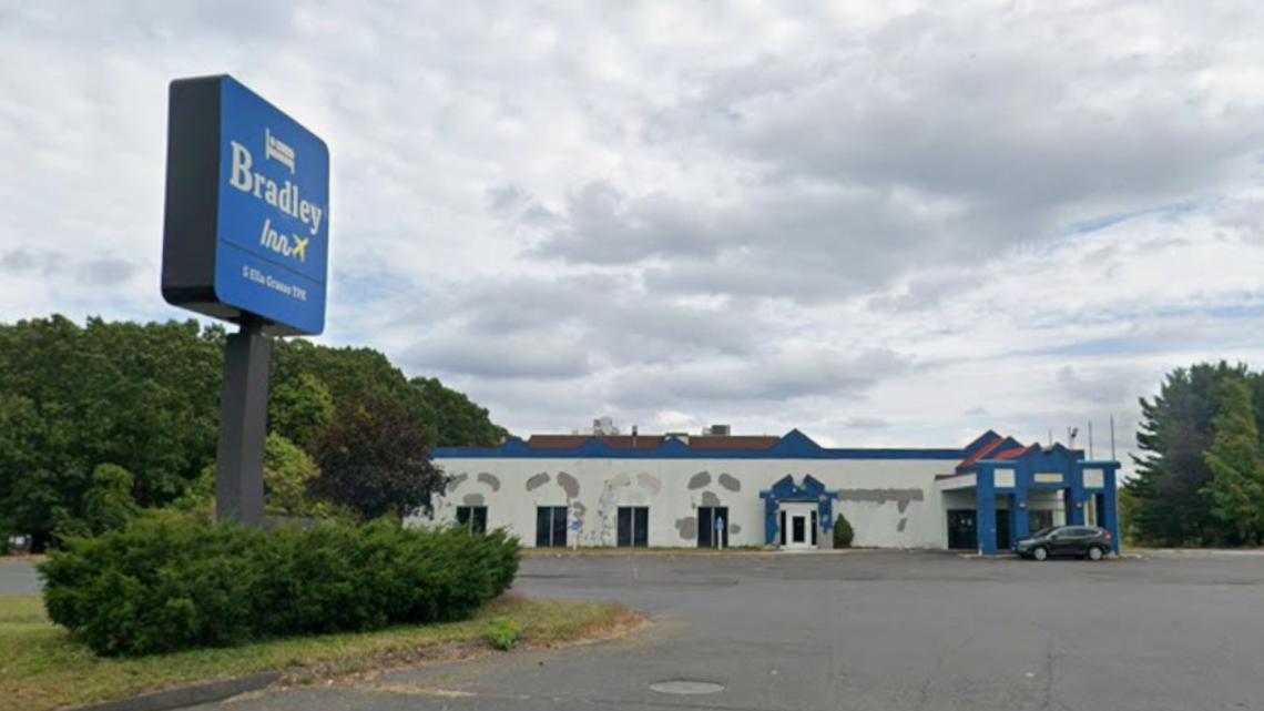 Bradley Inn hotel in Windsor Locks condemned; 20 people relocated ...