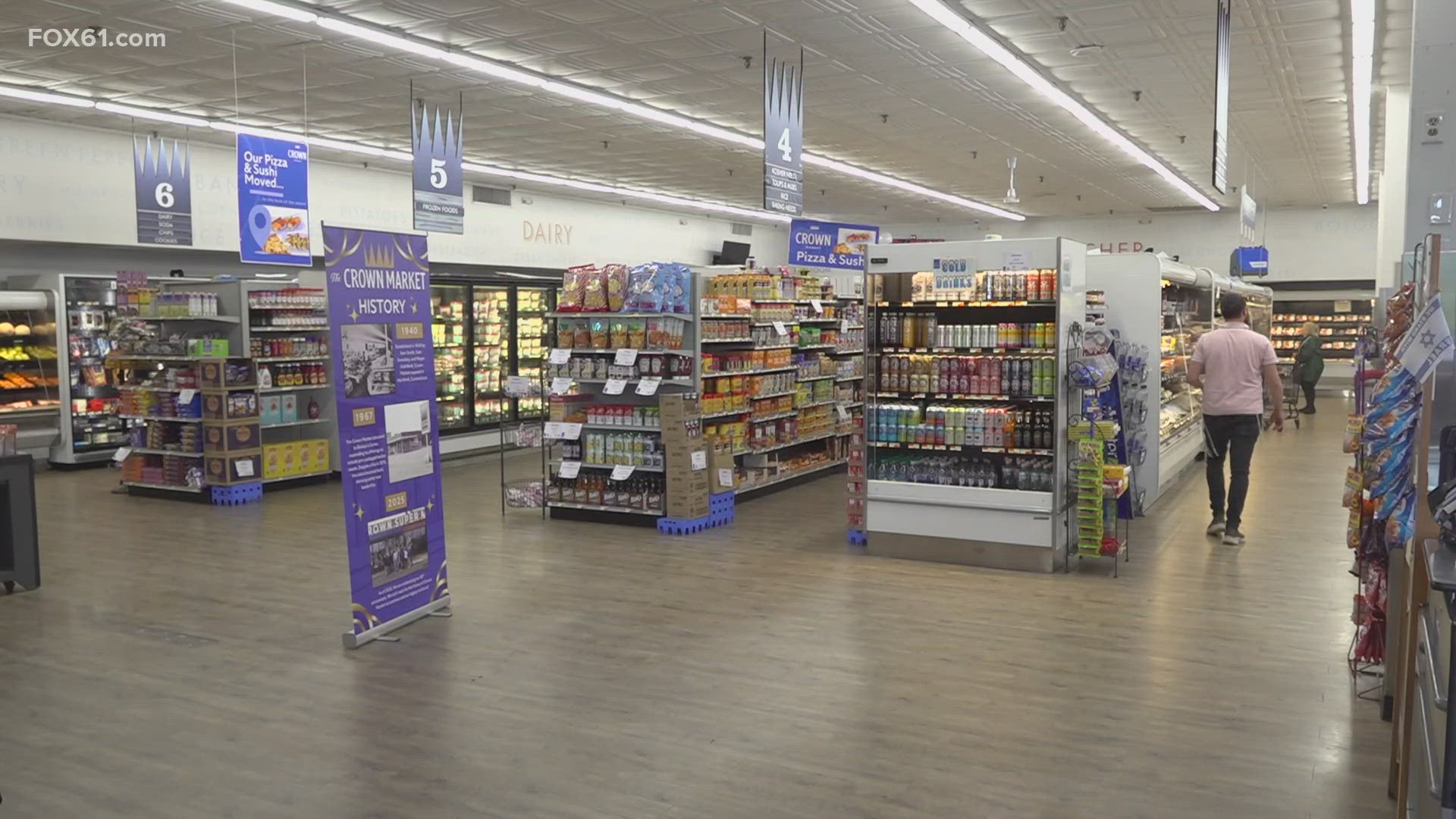 The Crown Market celebrates 85 years in West Hartford | fox61.com