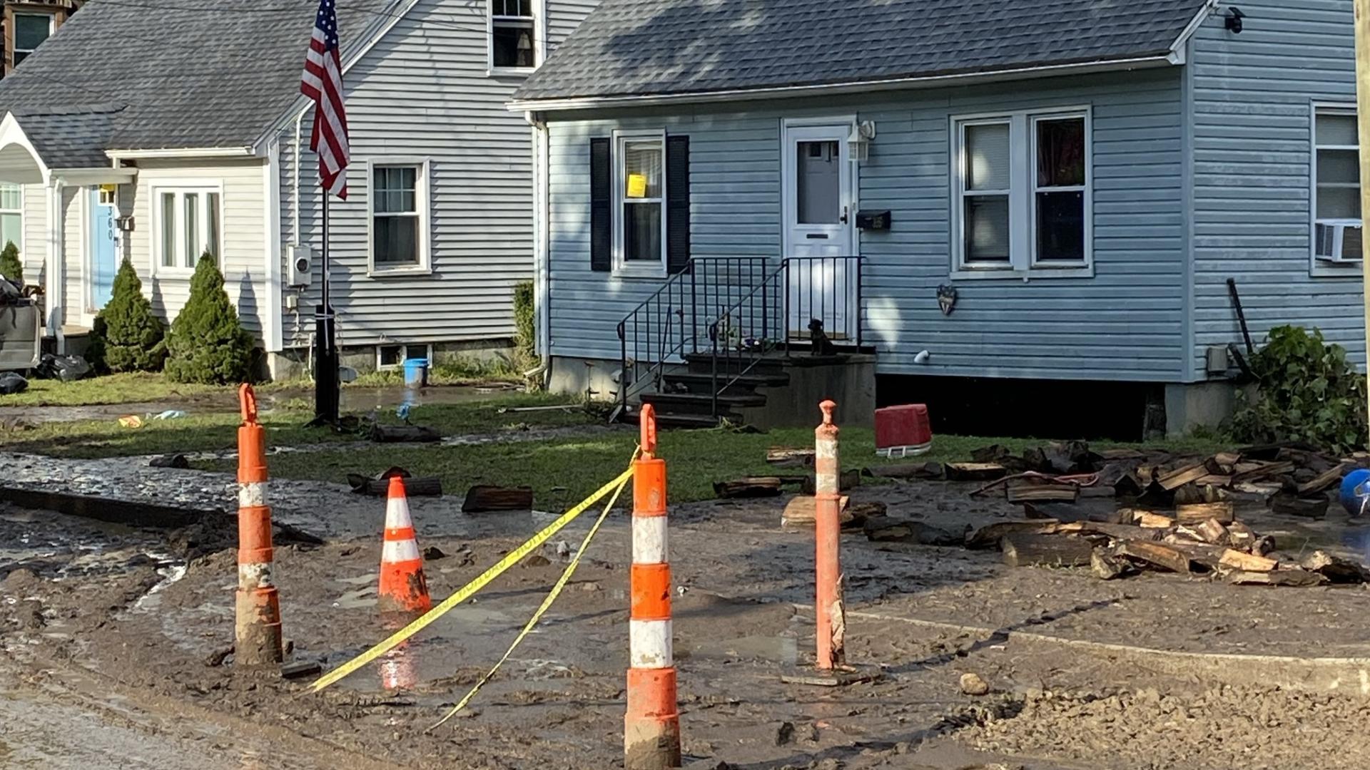 2 killed, state of emergency declared after Connecticut flooding ...
