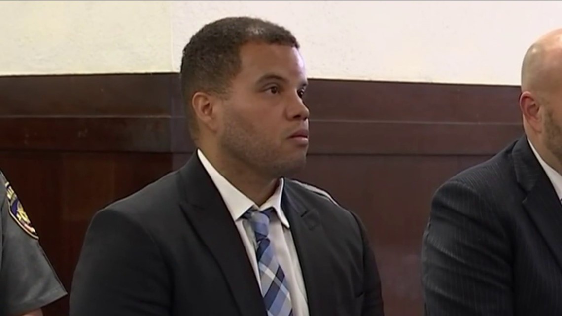 Hamden officer charged in shooting expected to plead not guilty | fox61.com