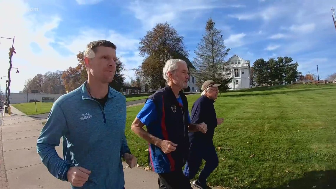 Conn. family keeps decades of Manchester Road Race tradition alive ...