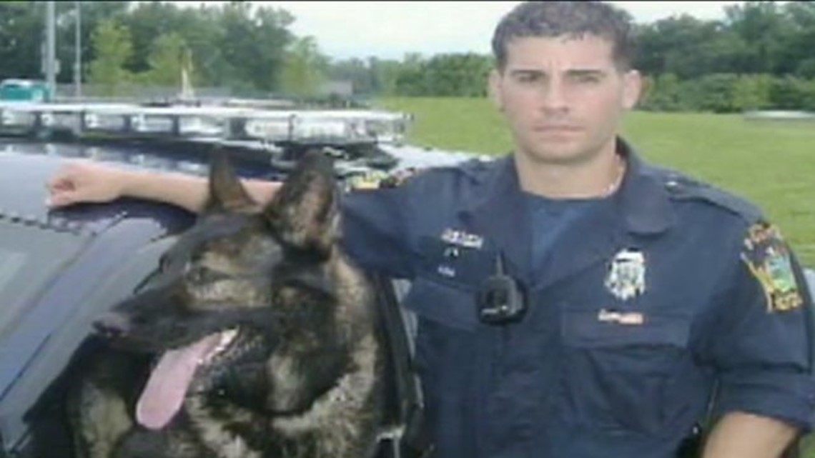 East Hartford police celebrate 25 years of K9s, retirement of one ...