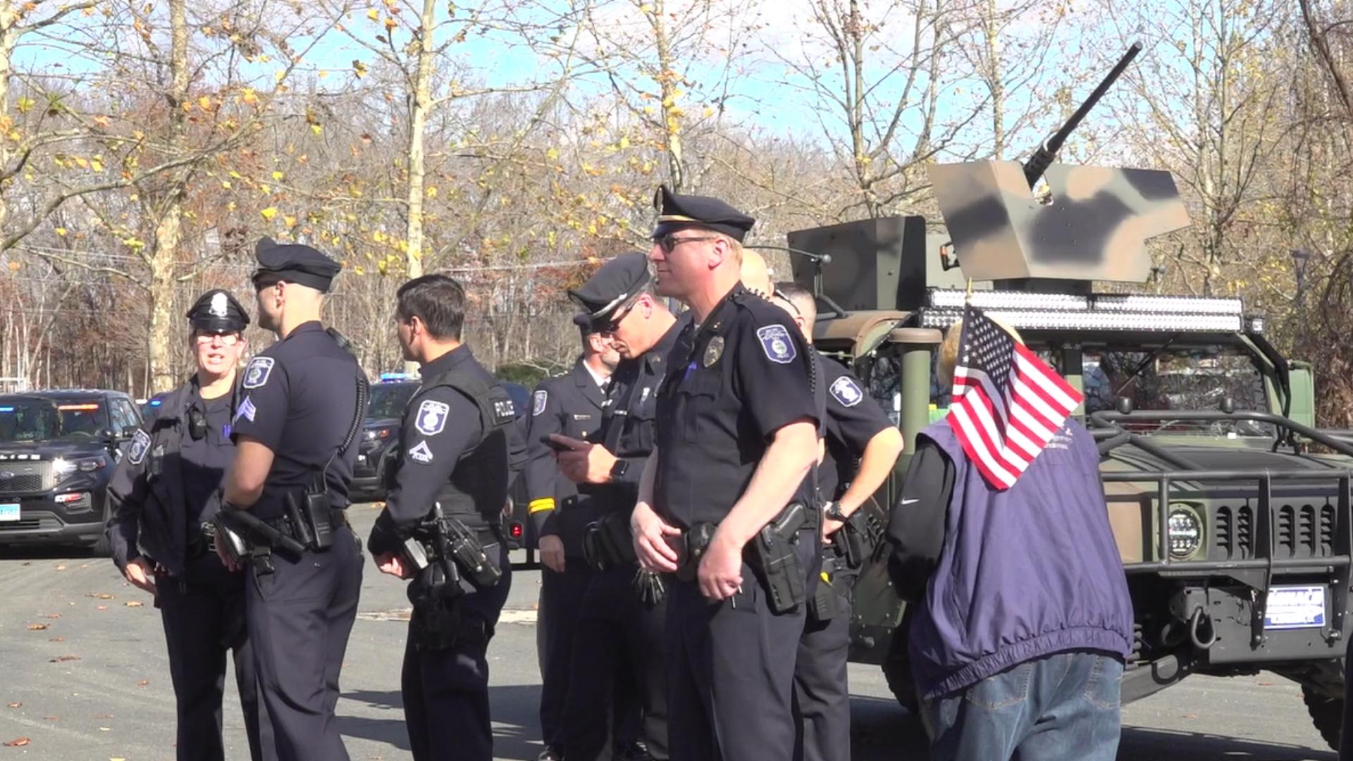 New Glastonbury Heroes Monument dedicated on Veterans Day | fox61.com