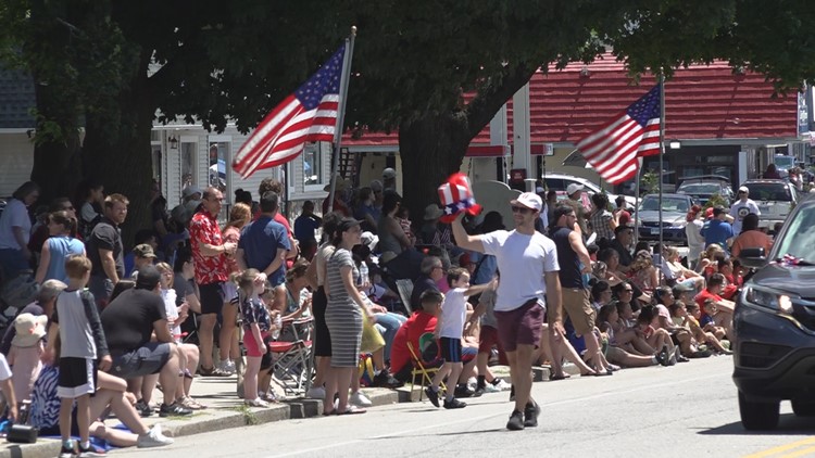 Families celebrate Boom Box parade in Willimantic | fox61.com