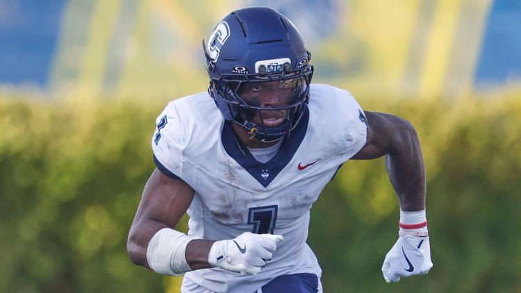 UConn WR Skyler Bell is 1 of 3 finalists in all of FBS college football ...