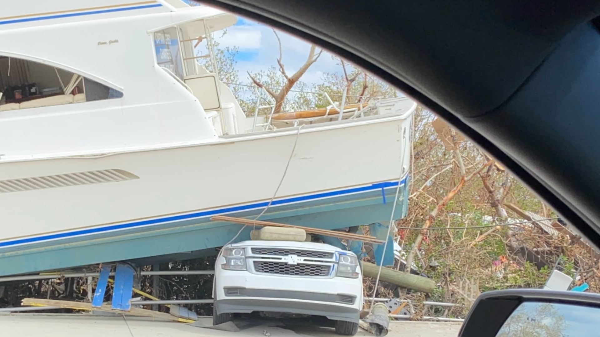 Conn. teacher helps Florida in hurricane recovery efforts | fox61.com