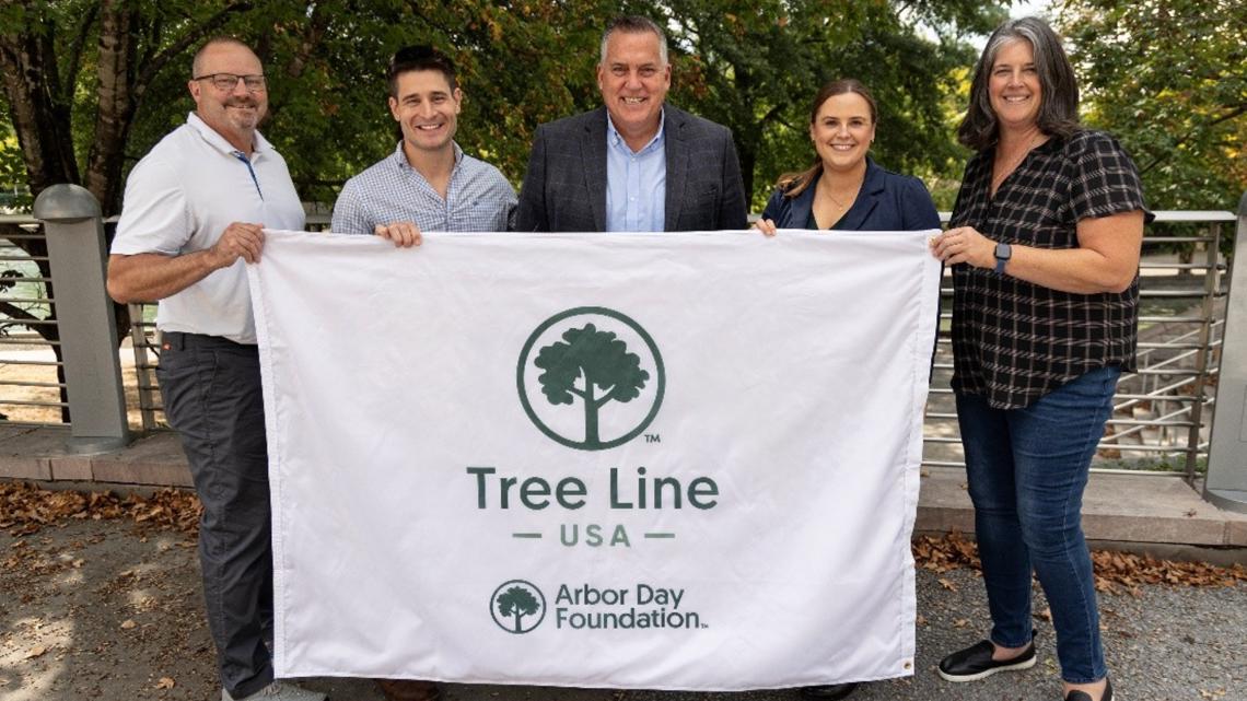 Eversource named Tree Line USA Utility for second straight year | fox61.com