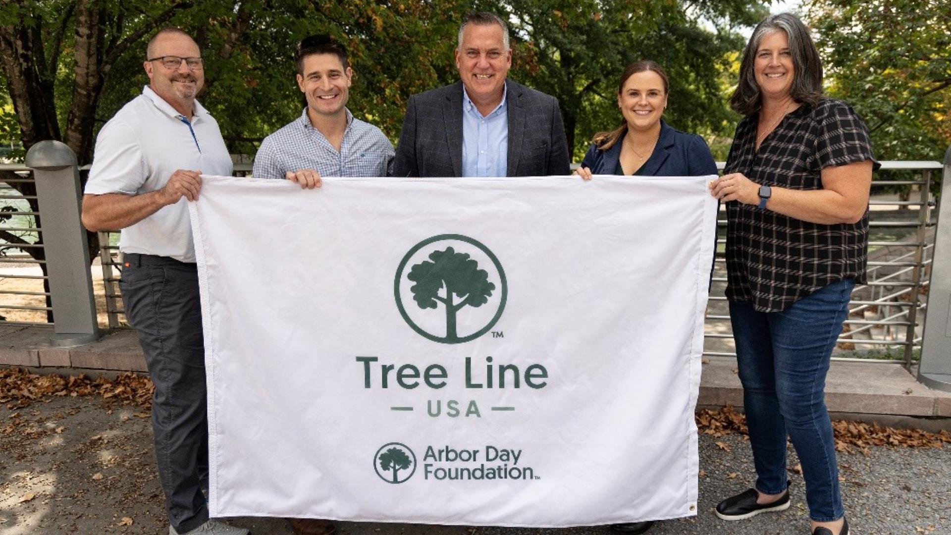 Eversource named Tree Line USA Utility for second straight year | fox61.com