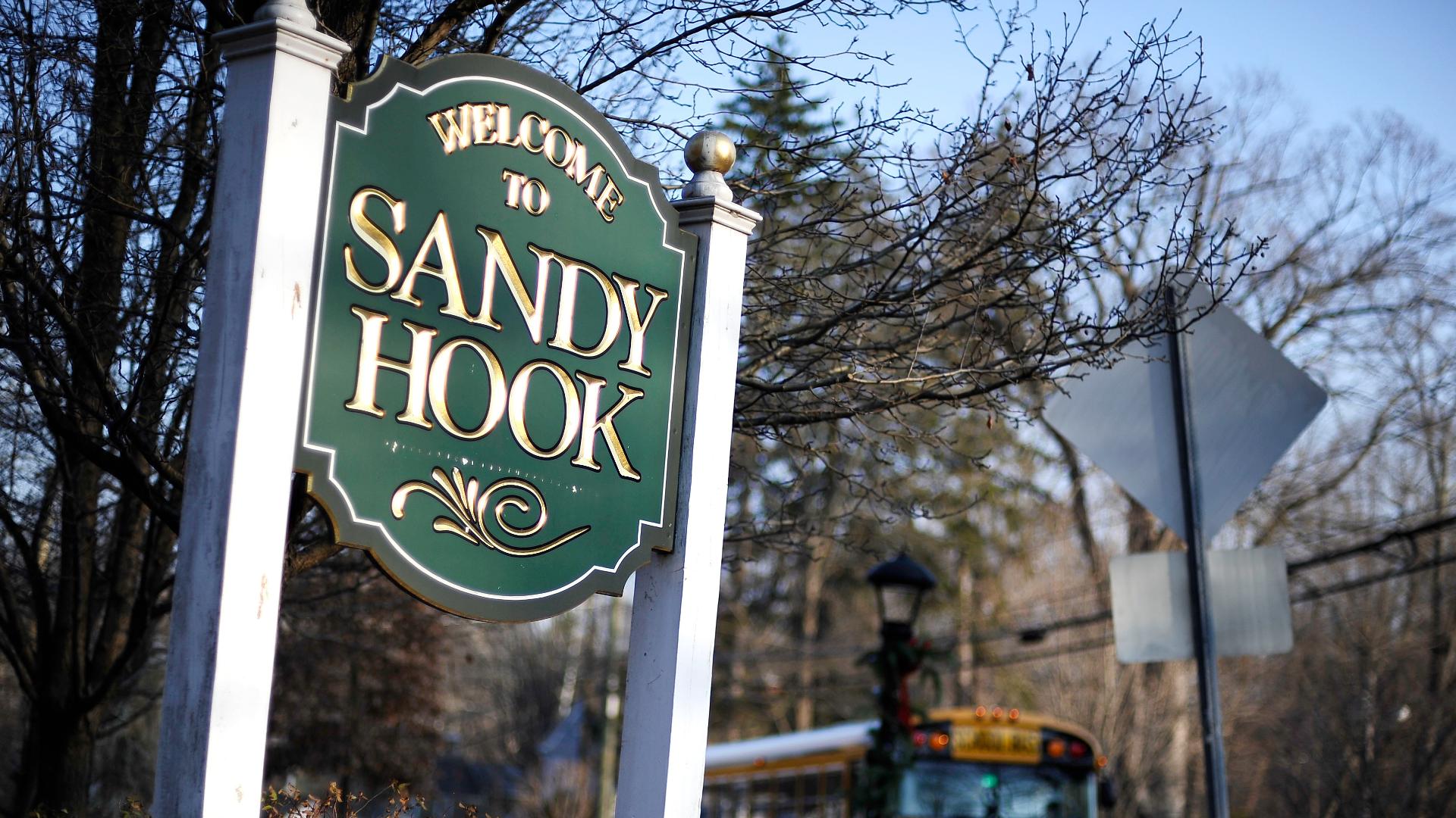 All flags in CT to be lowered to half-staff Saturday for Sandy Hook ...