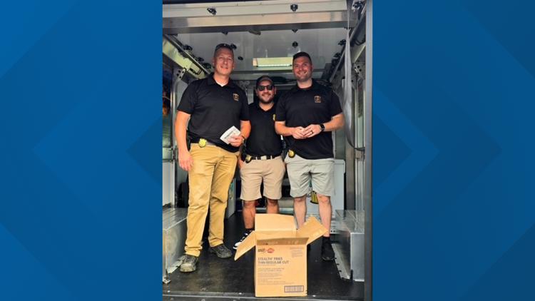 First police-operated, all-electric ice cream truck in the US unveiled ...