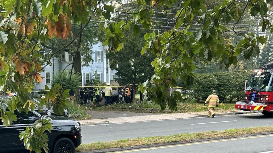 Suspect in carjacking, robbery, deadly crash in Conn. identified ...