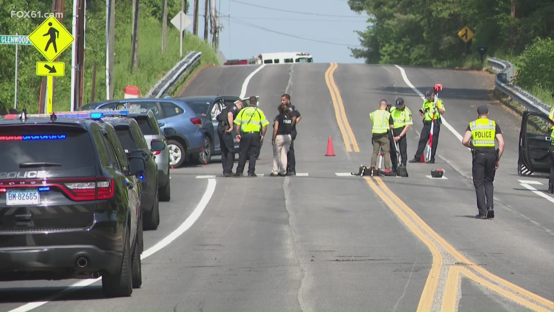84-year-old man dies after 3-vehicle Glastonbury crash, police say ...