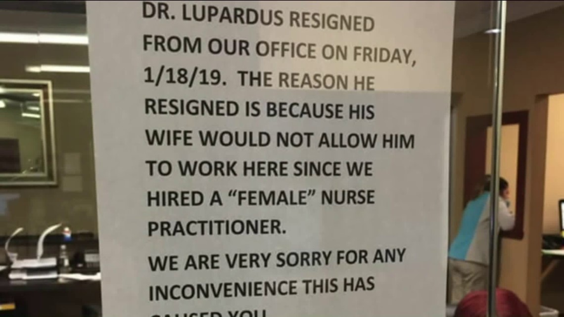 Sign on office says doctor quit because female nurse practitioner was ...
