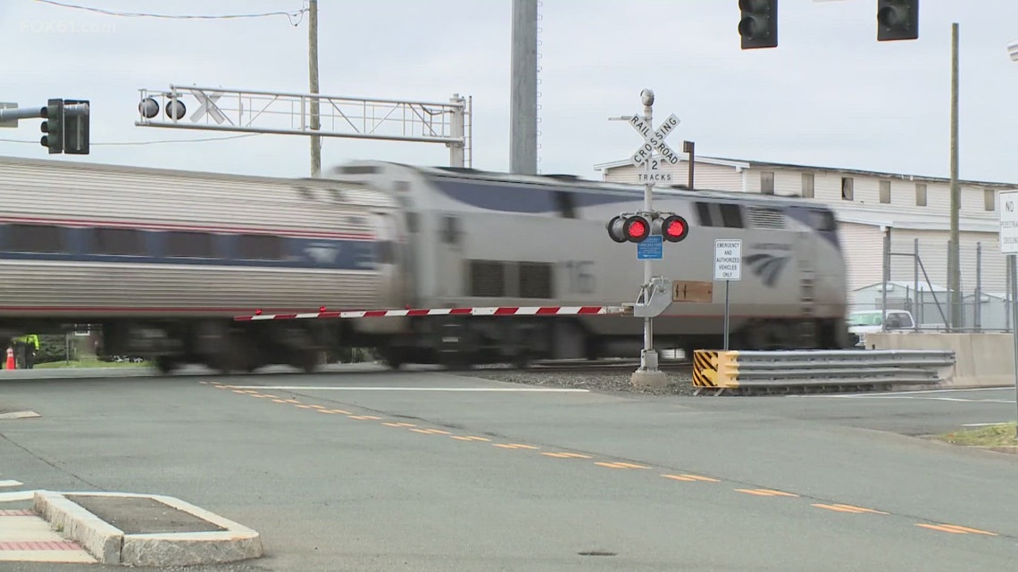 Railroad crossing safety with CTDOT: the do's and don'ts of crossing ...