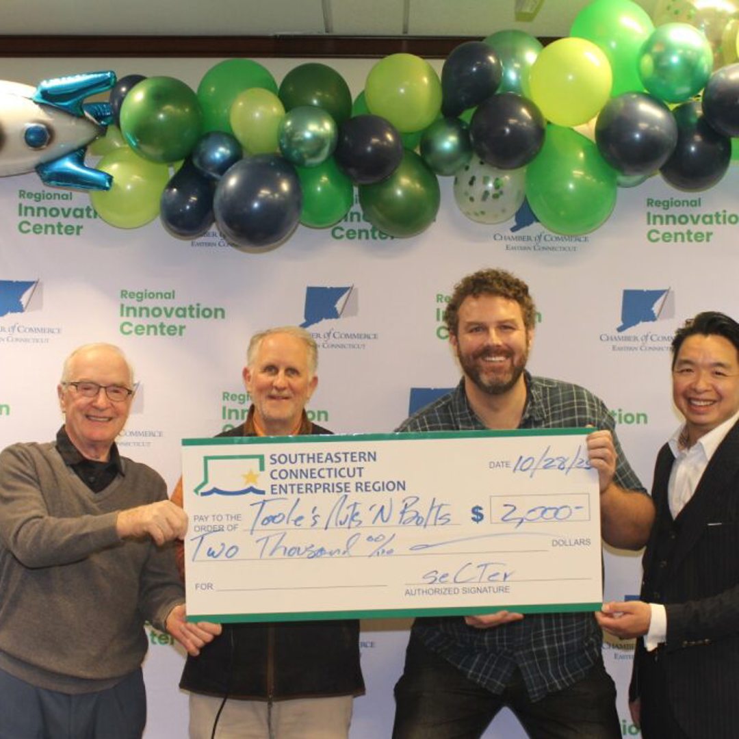 Entrepreneurs shoot for the stars at Eastern Connecticut Commerce event ...
